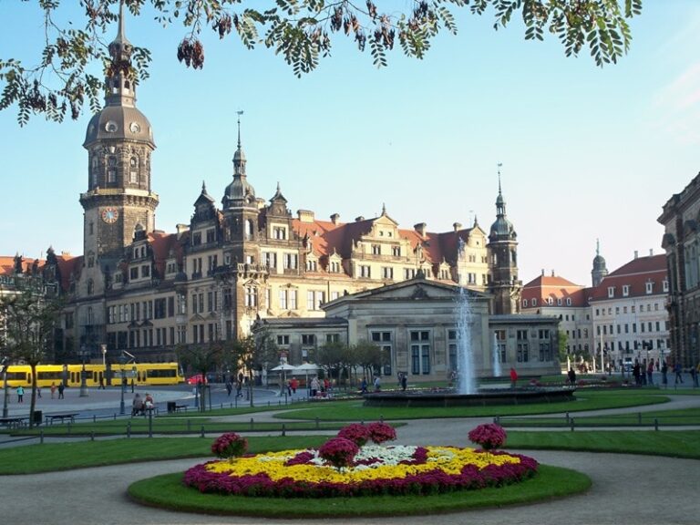 East Germany Tour: Exploring the Rich History and Beautiful Landscapes ...